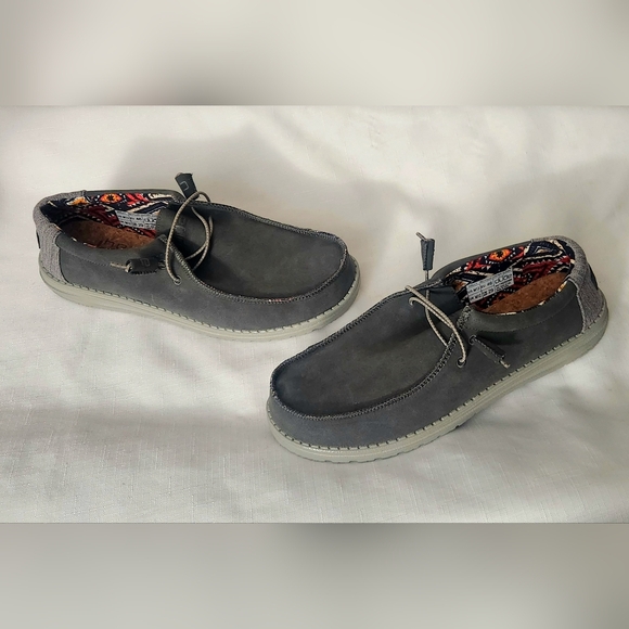 Hey Dude | Shoes | Hey Dude Mens Wally Recycled Leather Rounded Toe ...